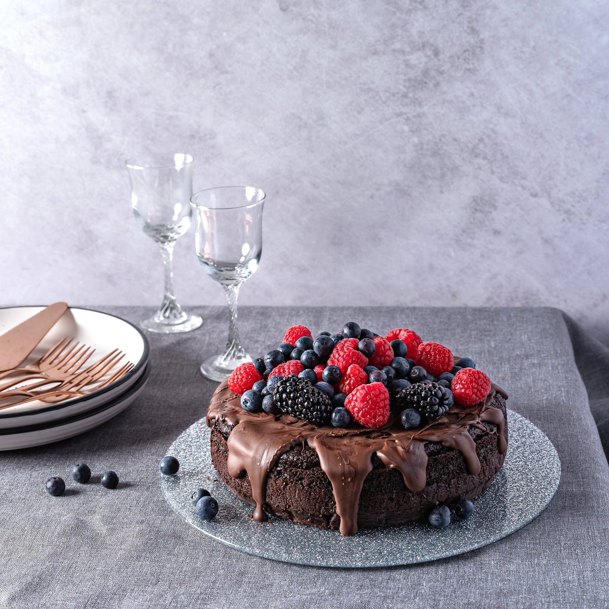 Glitter Cake Boards Acrylic - Reusable Silver Cake Boards